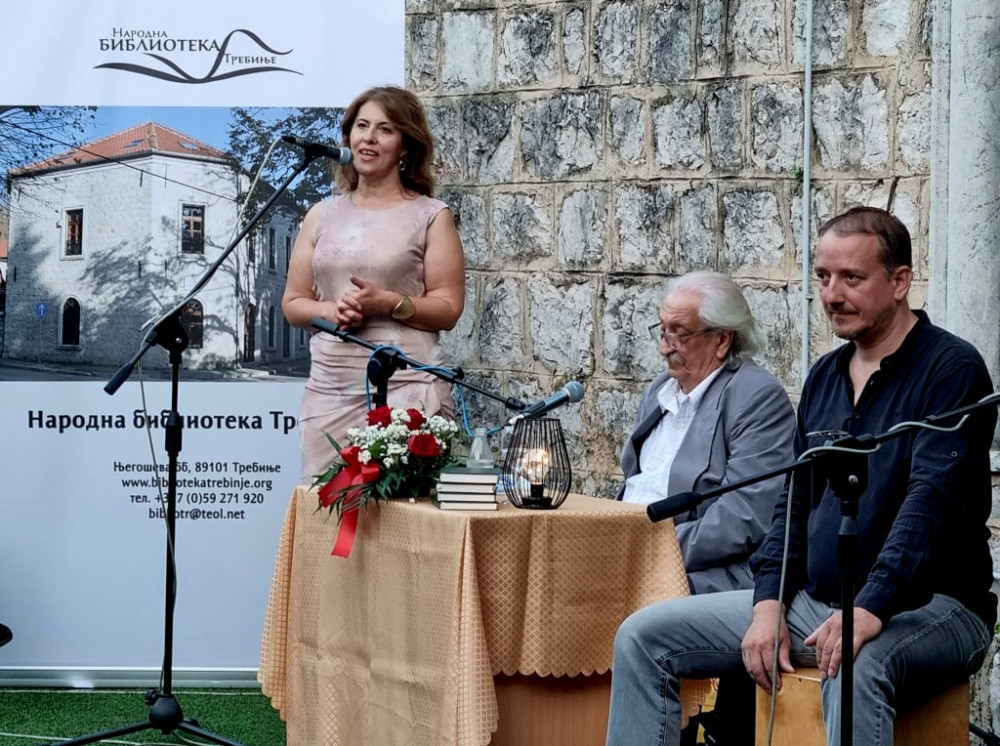 Nakon 50 godina sreli se Pero Zubac i Trebinje: Pjesničko-muzička veče na radost svakog ...